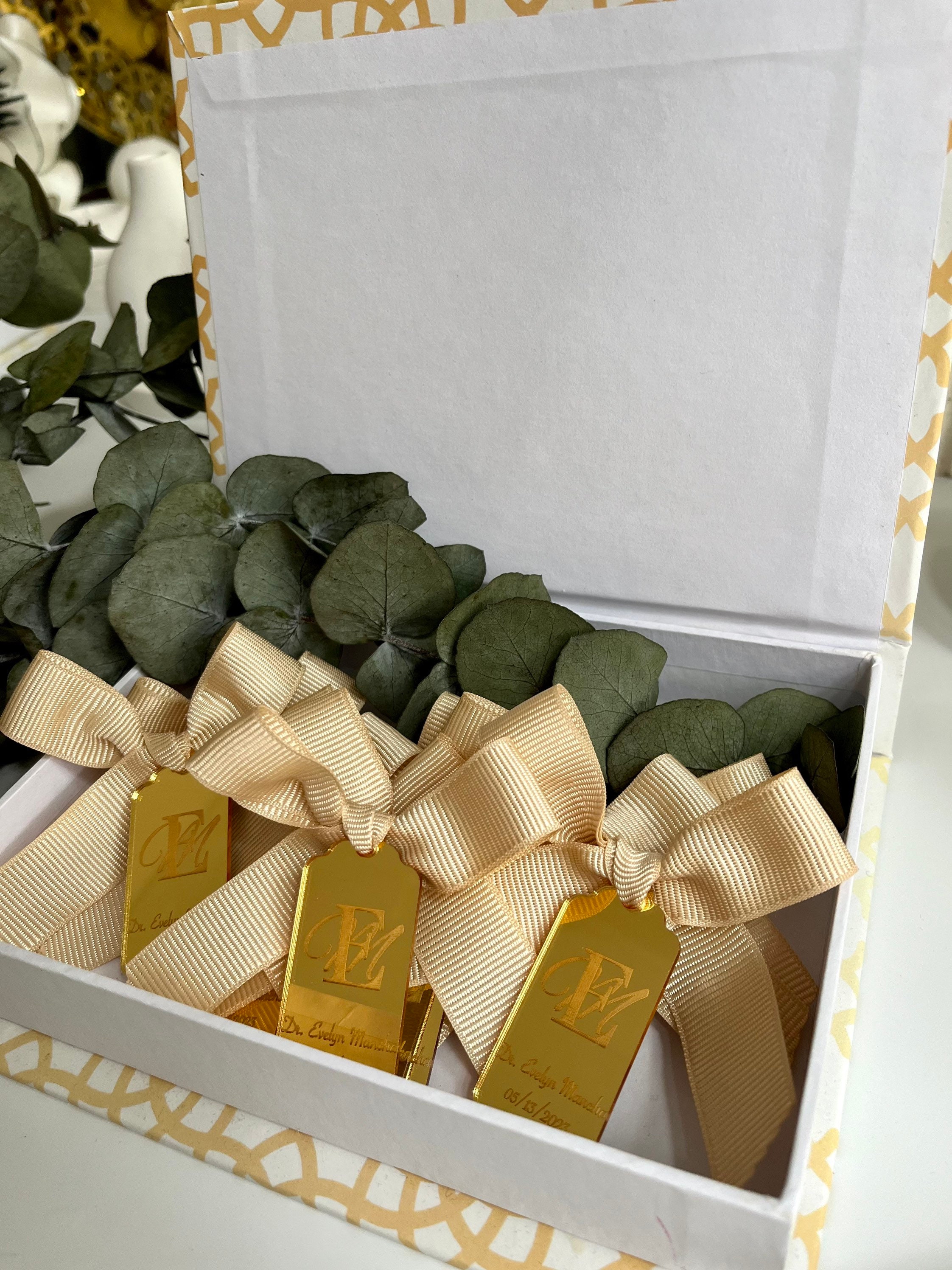 Gold Acrylic Mirror Tag, Wedding Name Tags, Reception Token, Luxury Tag ...