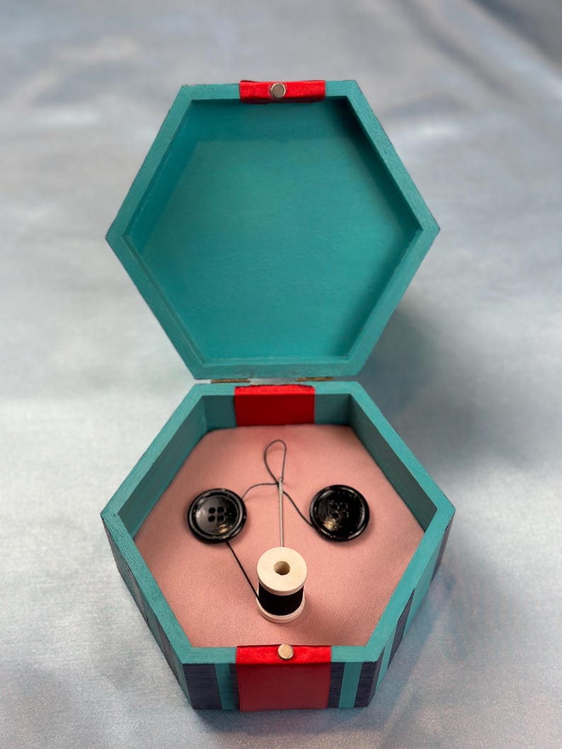 Handmade Coraline Button Box - Etsy Canada