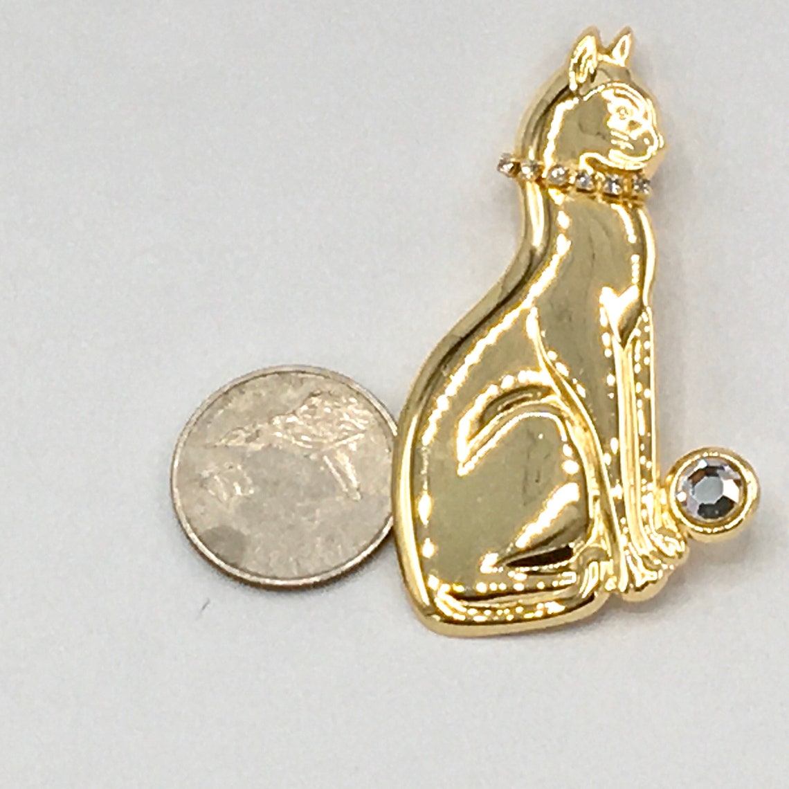 Vintage Gold Tone Brooch as a Cat. Crystal - Etsy