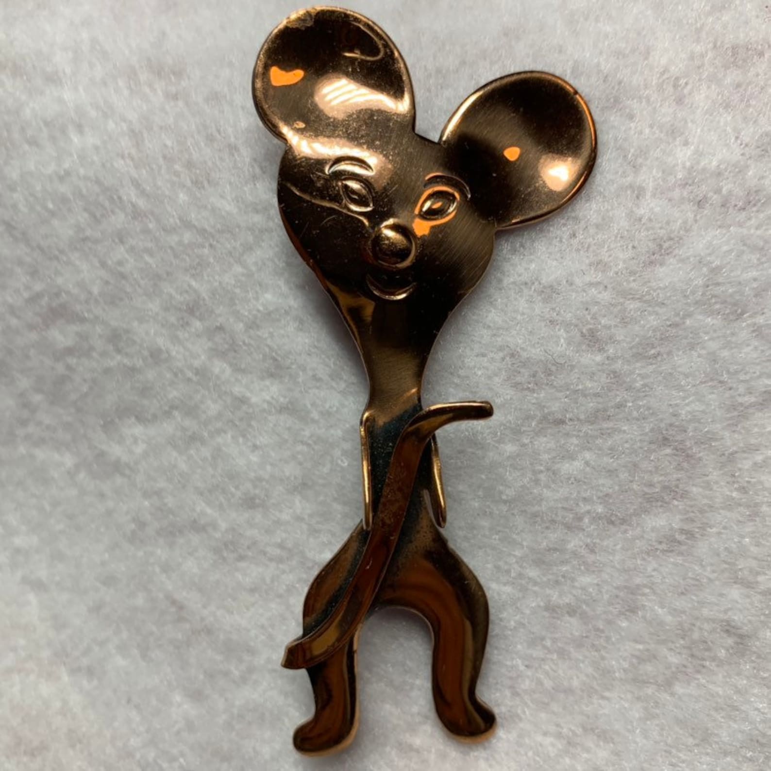 Beautiful copper mouse brooch pin | Etsy
