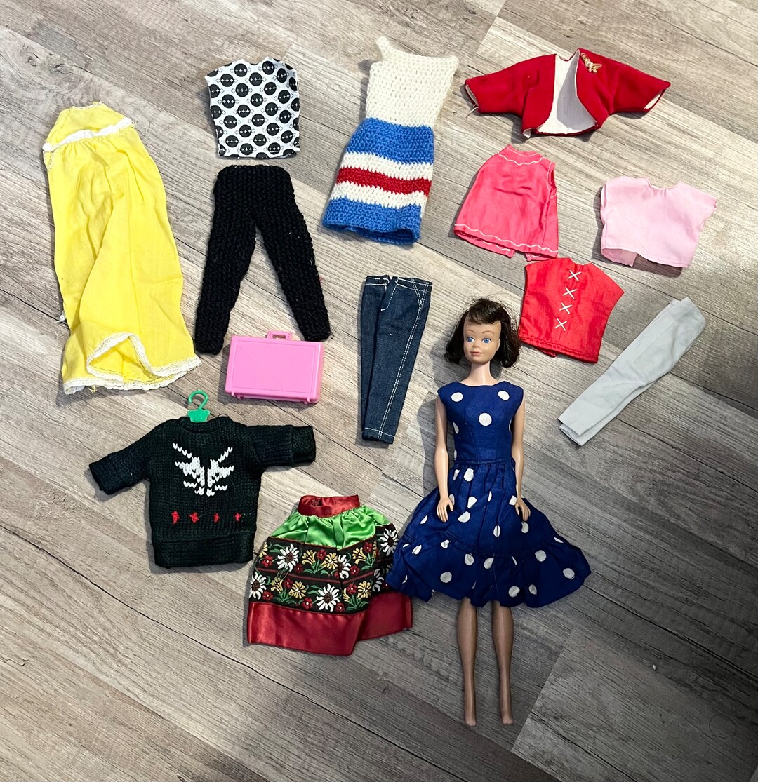 Vintage Midge Barbie Doll & Clothing - Etsy