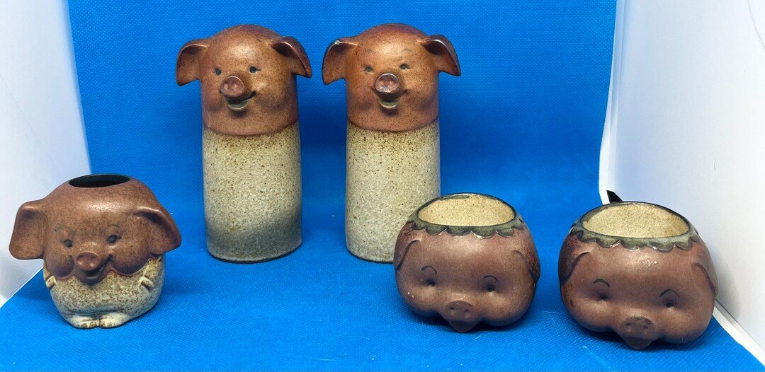 UCTCI Japan Stoneware Pig Set - Etsy