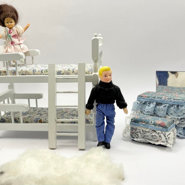 Town Square Miniatures - Etsy