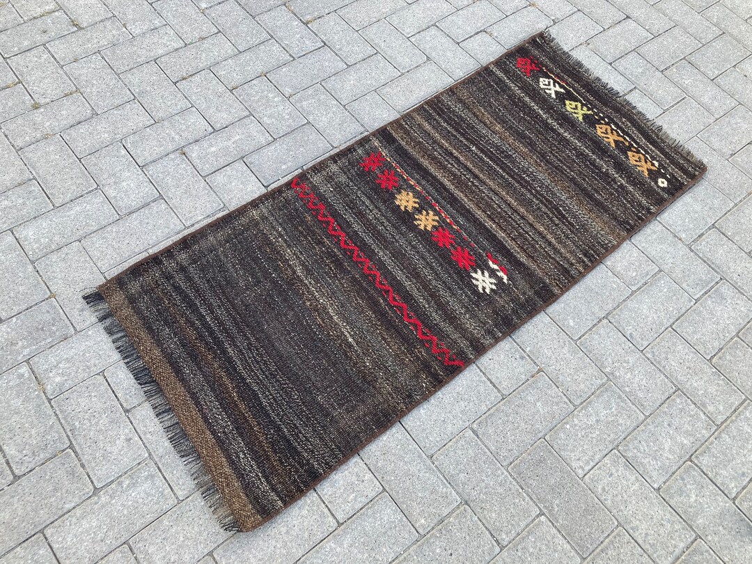 Short Kilim Runner Rug , Goat Hair Runner Rug , Mid Century Modern ...