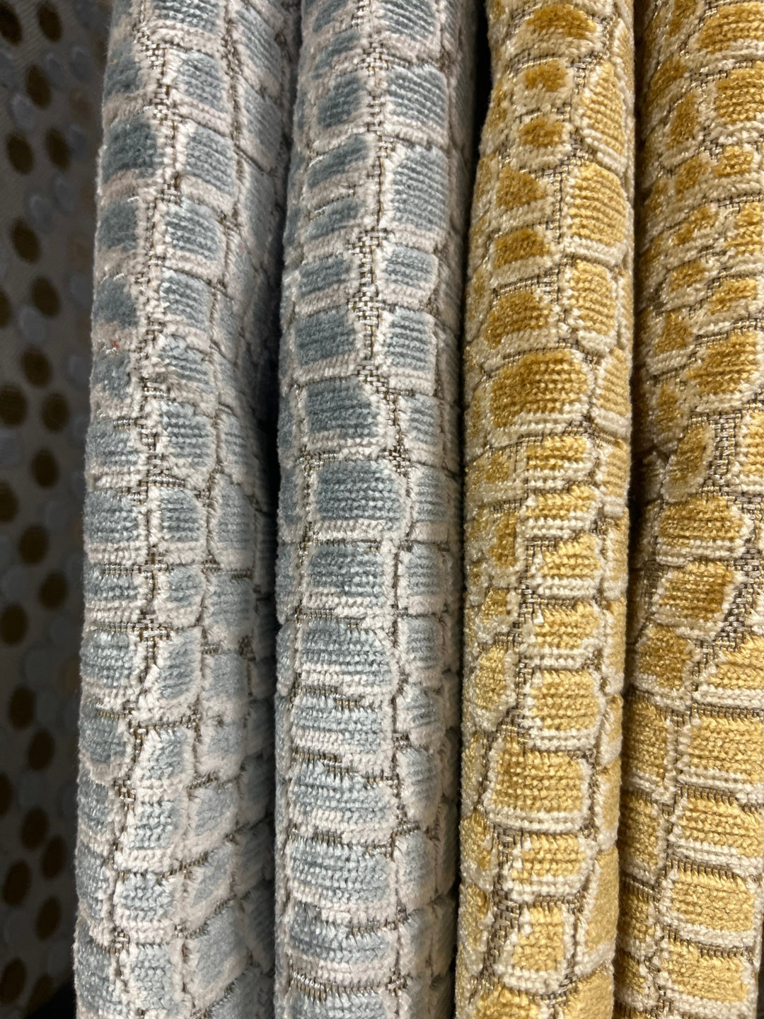 Crocodile Theme Upholstery Velvet-animal Theme Velvet-2 Colors - Etsy