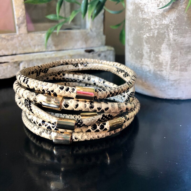 Snakeskin Jewelry - Etsy