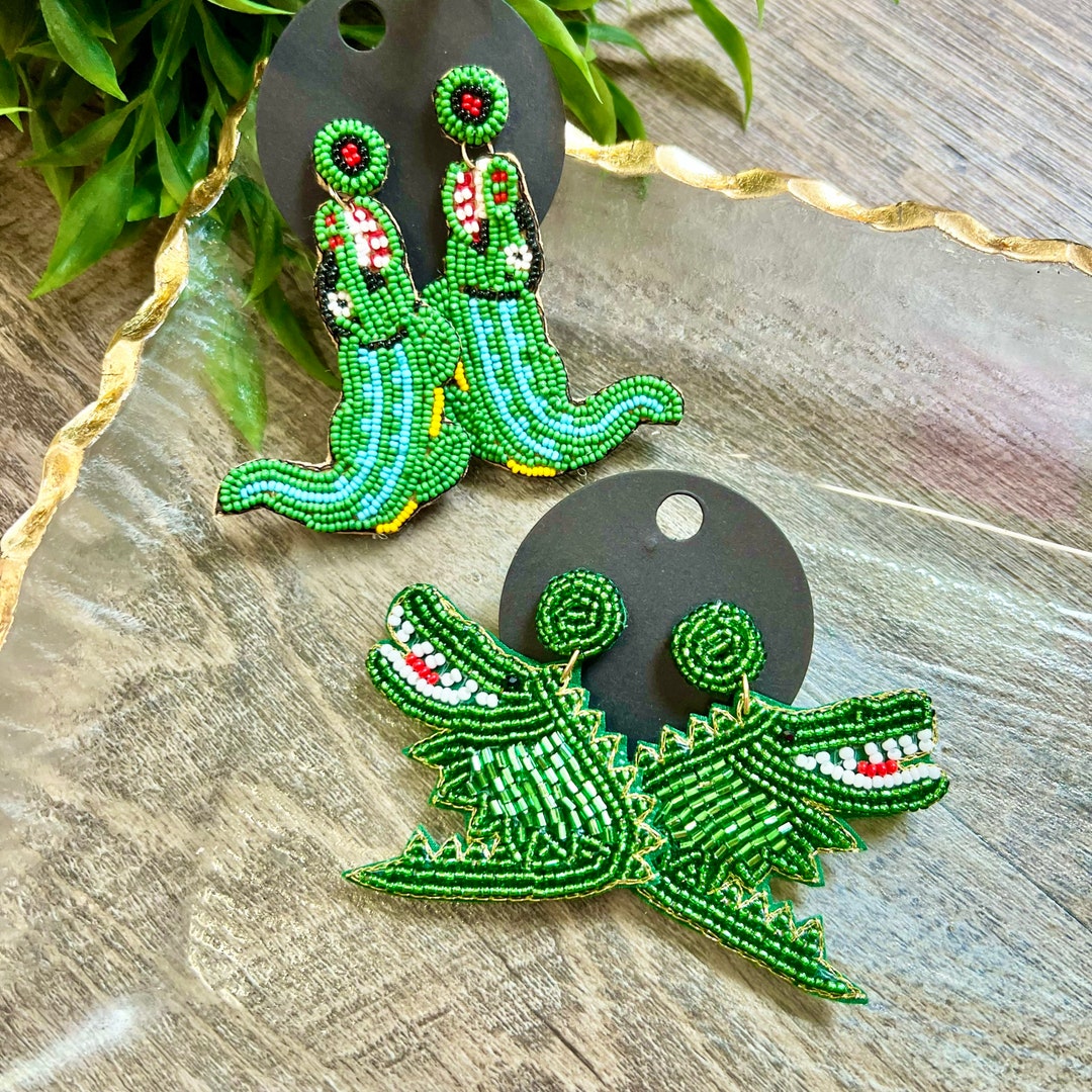 Beaded Crocodile or Alligator Earrings Great for Game Day Gator - Etsy
