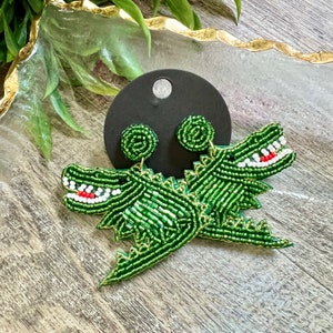 Beaded Crocodile or Alligator Earrings Great for Game Day Gator - Etsy