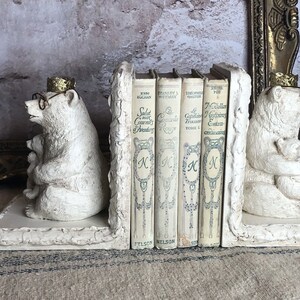 Bear and Cub Bookends / Whimsical Crowned Bear / Childrens Bookend - Etsy