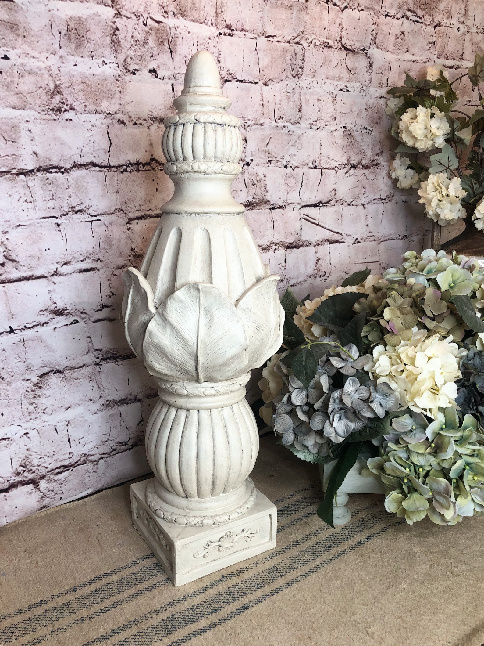 Large French Tabletop Finial / Round Leaf Motif Finial Statue - Etsy