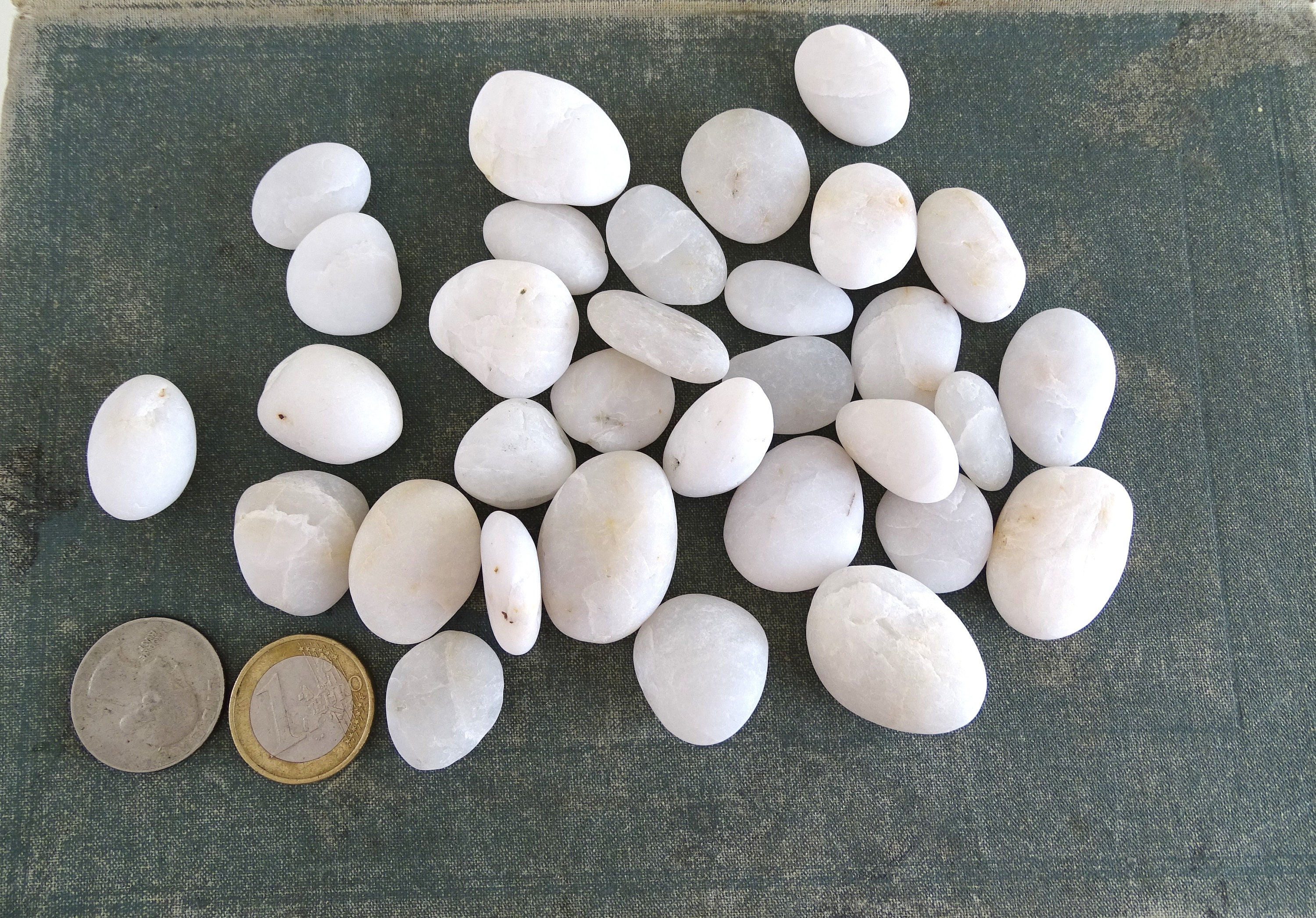 32 Greek White Quartz Rounded Beach Stones, 3/4''1 1/8'' 2-3 Cm, 1/2lb ...
