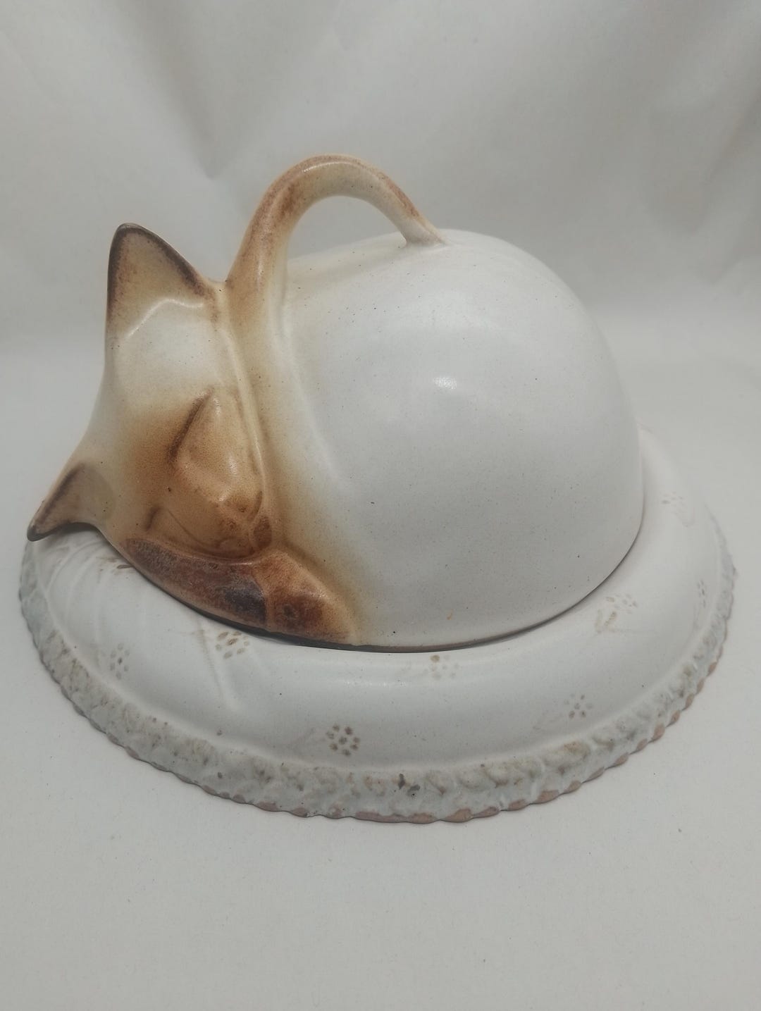 Sculptural Hand Built Siamese Cat Cheese / Butter Dish Signed and Dated ...