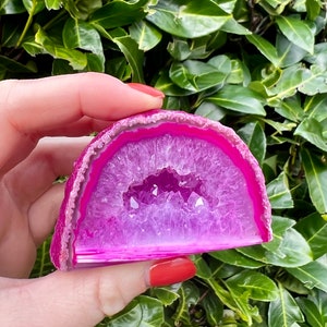 Vibrant Pink Brazilian Agate Geode, Natural Crystal Gift - Etsy