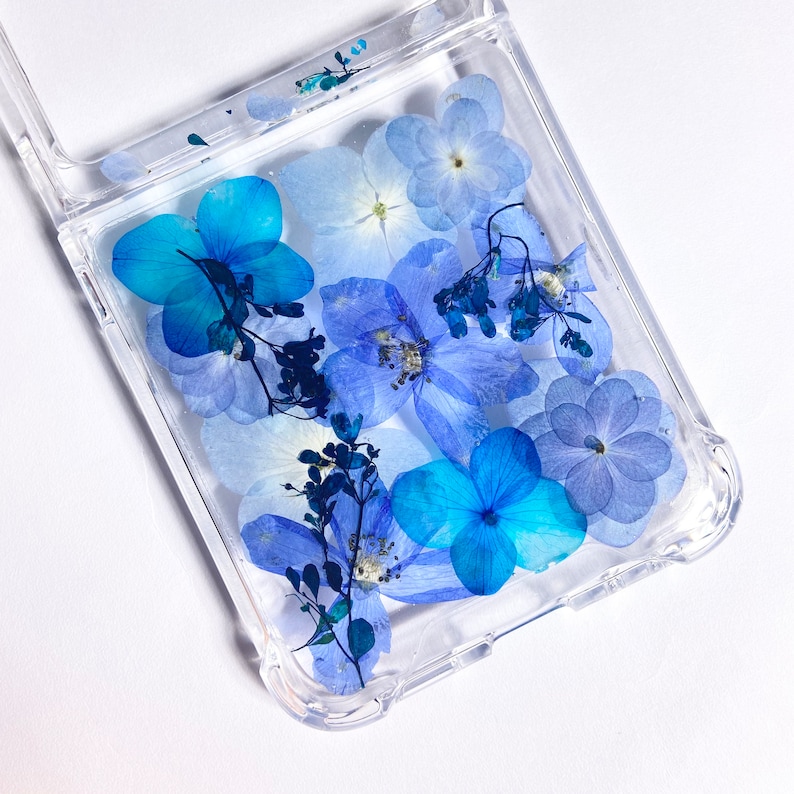 Natural Blue Pressed Flower Phone Case for Samsung Z Flip 7fe,motorola ...