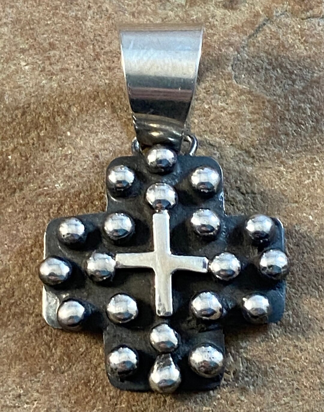 Small Beautiful Navajo Sterling Silver Santa Fe Cross Raindrop Pendant ...