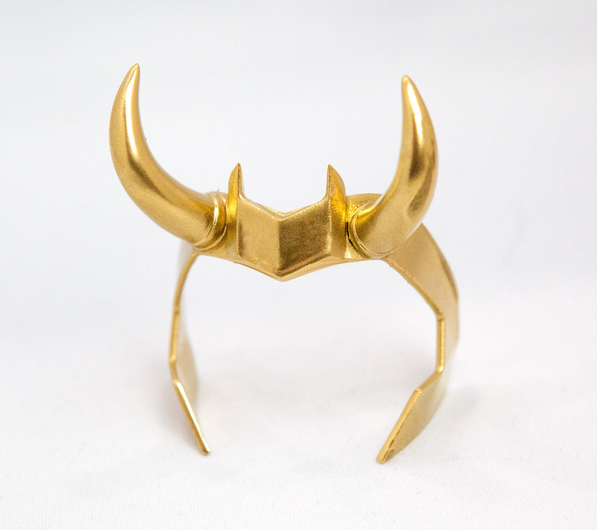 Loki Helmet Silhouette Gold