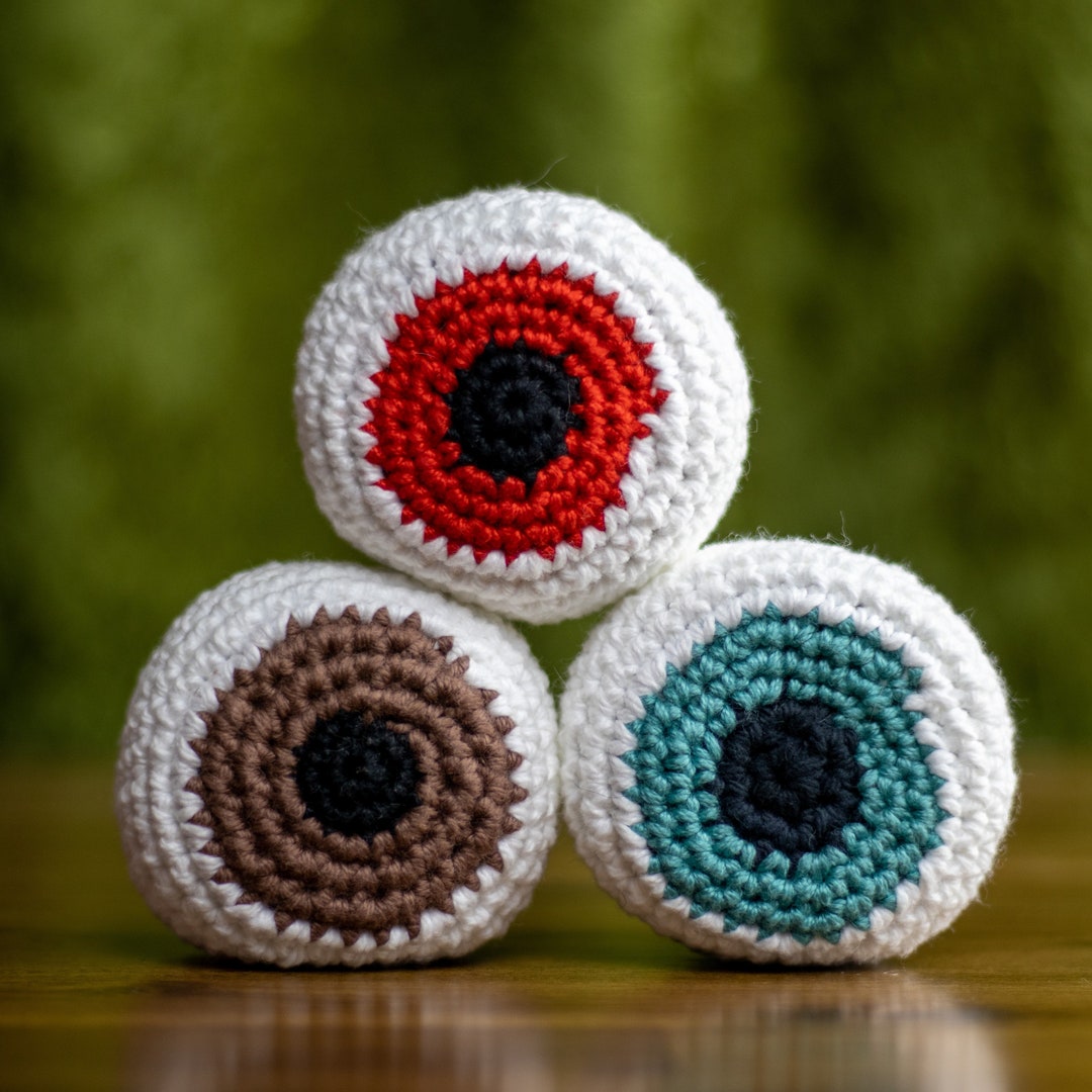 Eyeball Hacky Sack Juggling Ball Footbag crochet Pattern - Etsy