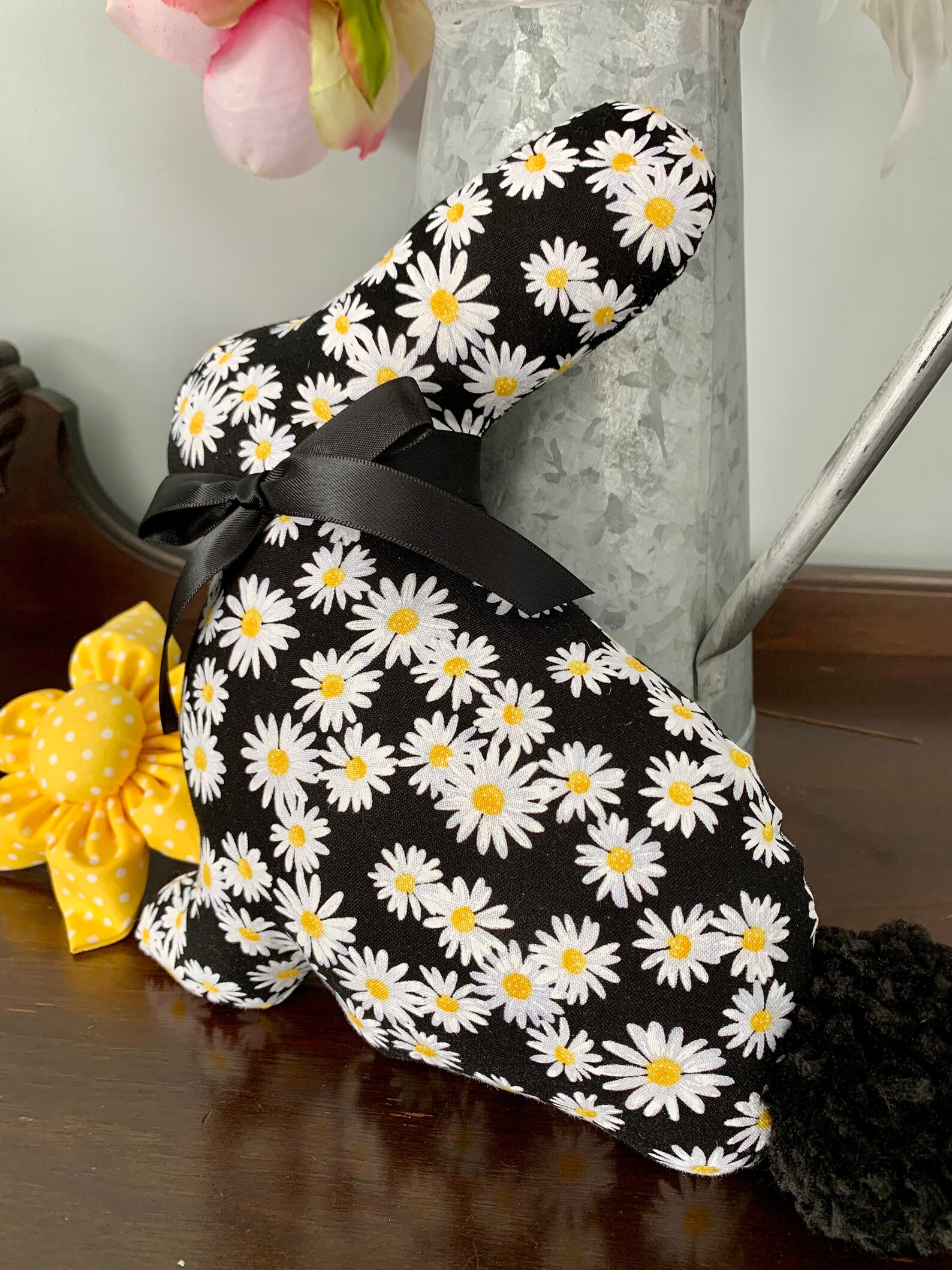 Black and White Daisy Easter Bunny Daisy Fabric Bunny - Etsy