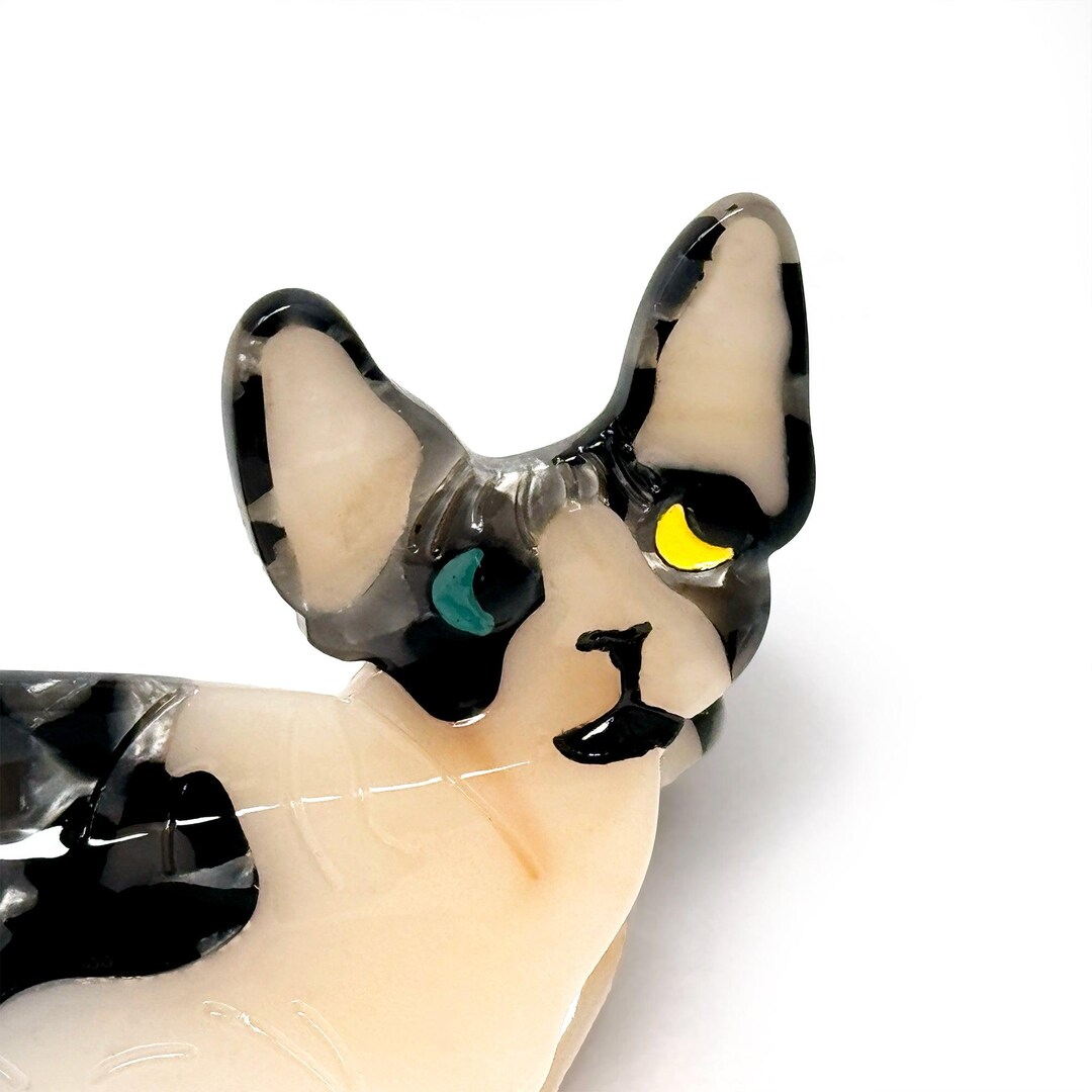 Mr. Bigglesworth Hairless Sphynx Cat Hair Claw Cute Cat Design Hair ...