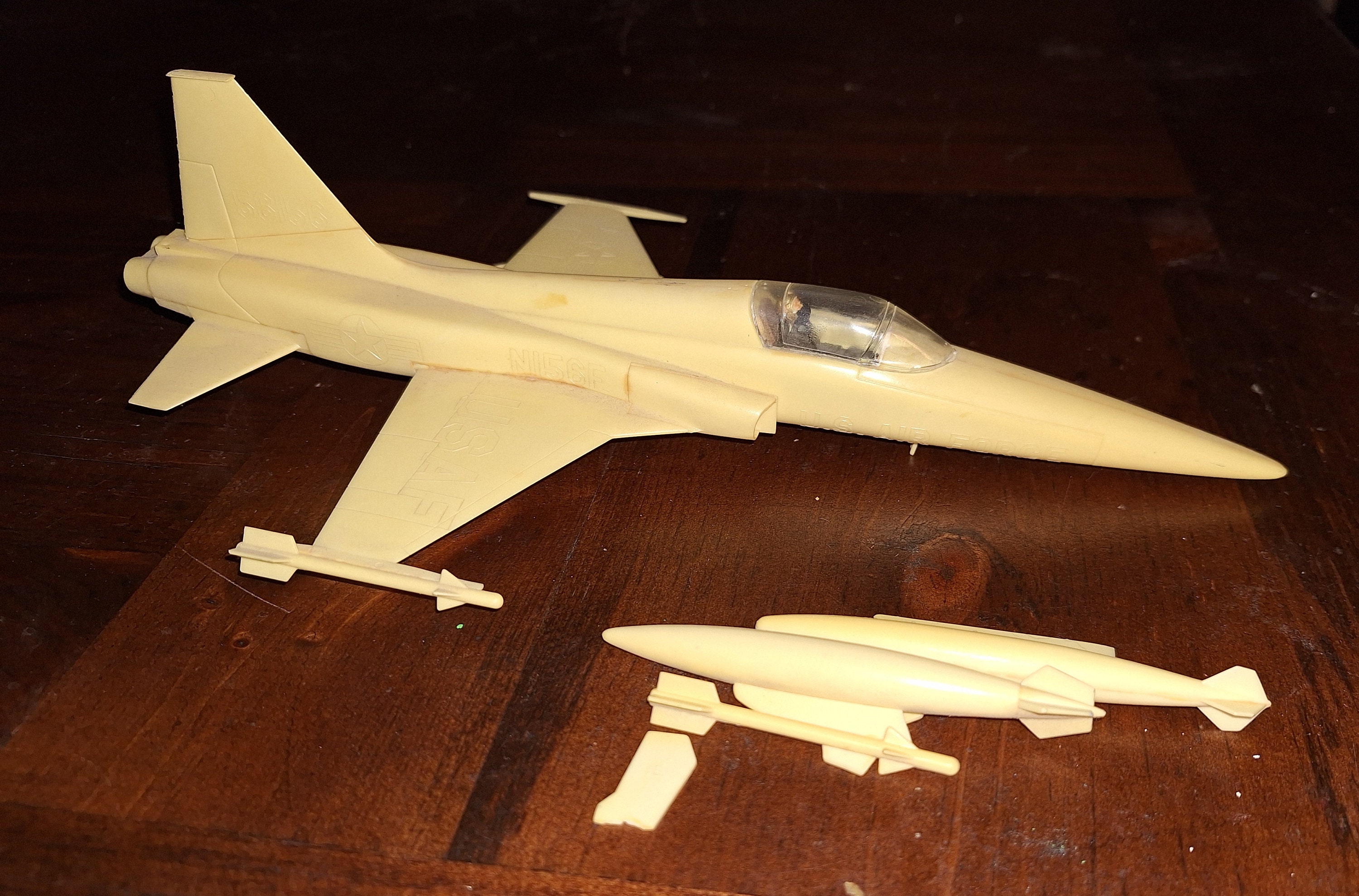 3 Broken Plastic Airplane Models Lot of 3 - Etsy