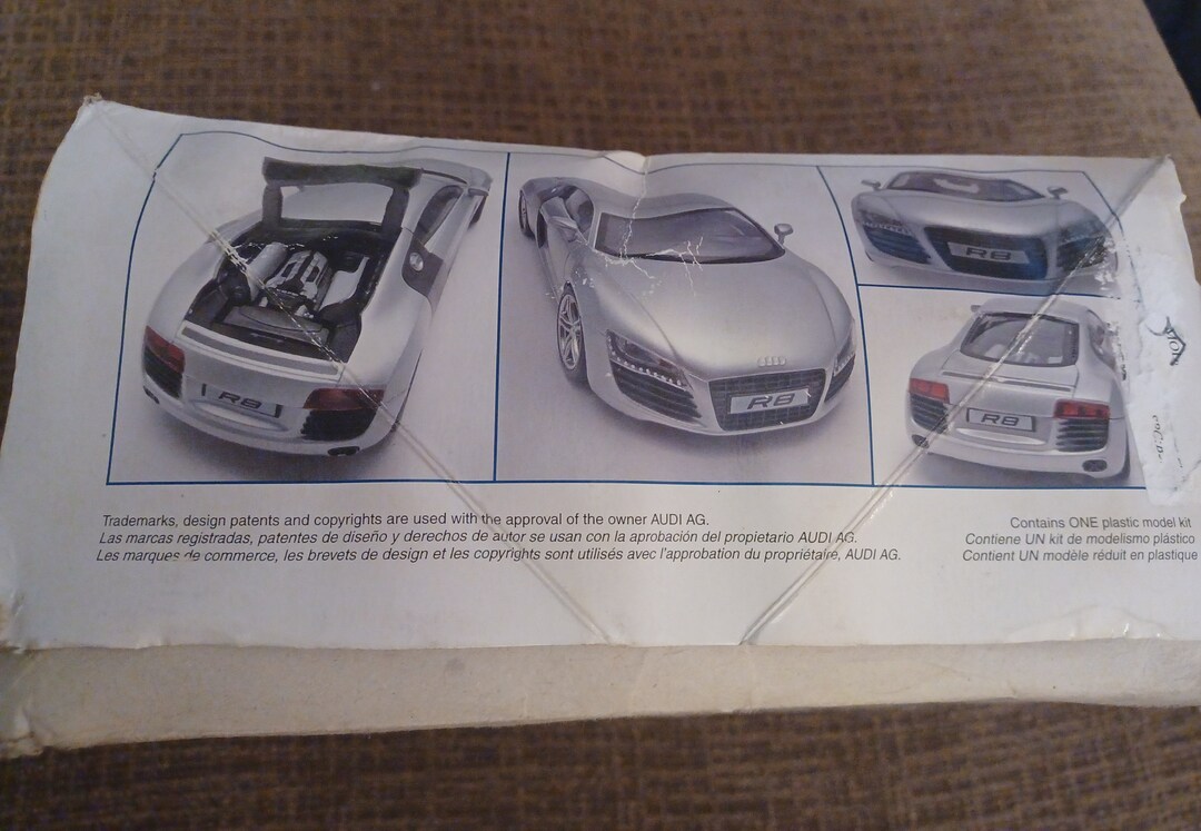 1:24 Scale Audi R8 Model Kit - Etsy