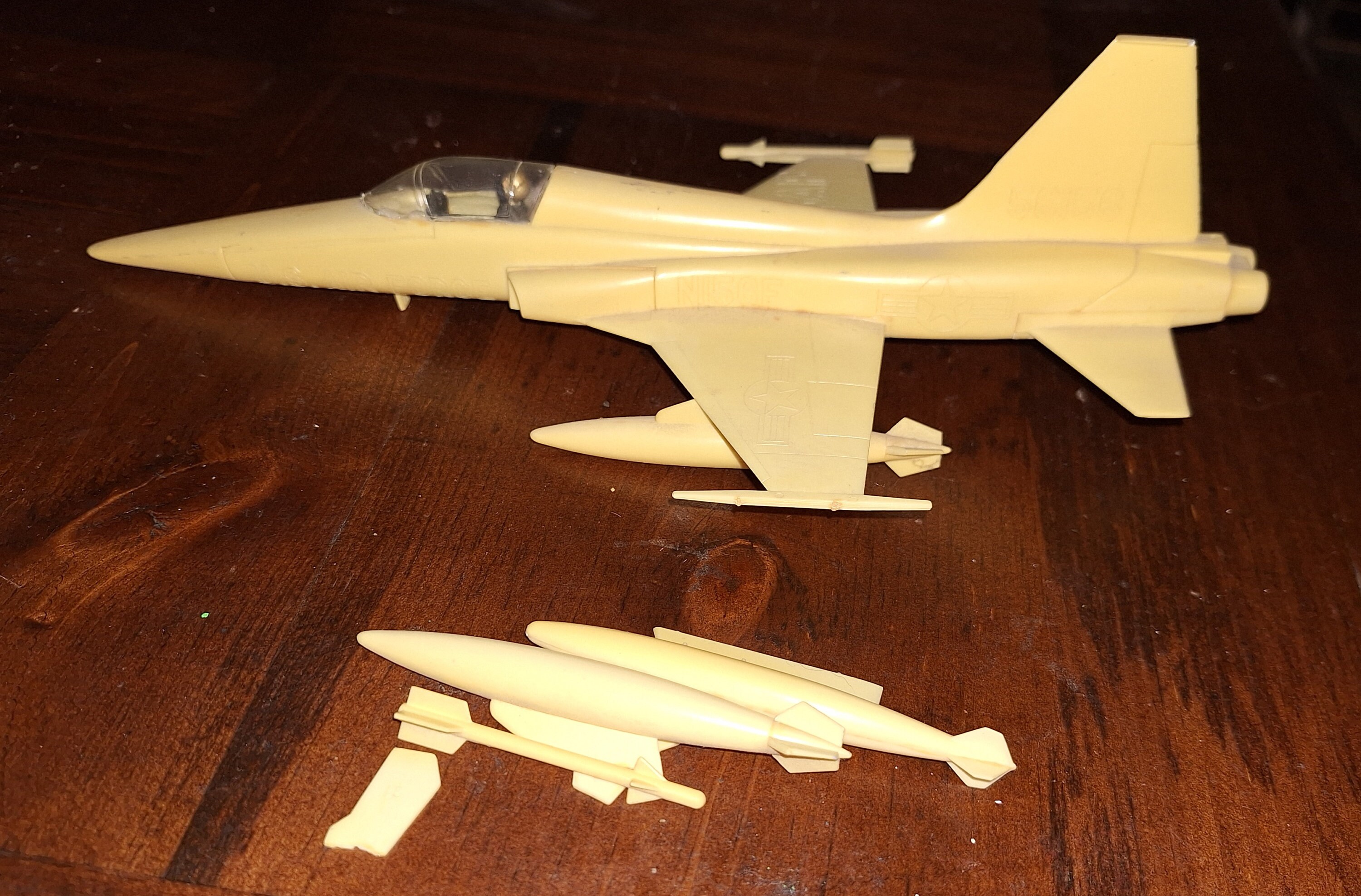 3 Broken Plastic Airplane Models Lot of 3 - Etsy