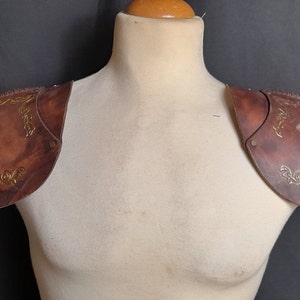 LARP Shoulder Armor Pattern | Digital Download | Leather Pattern ...