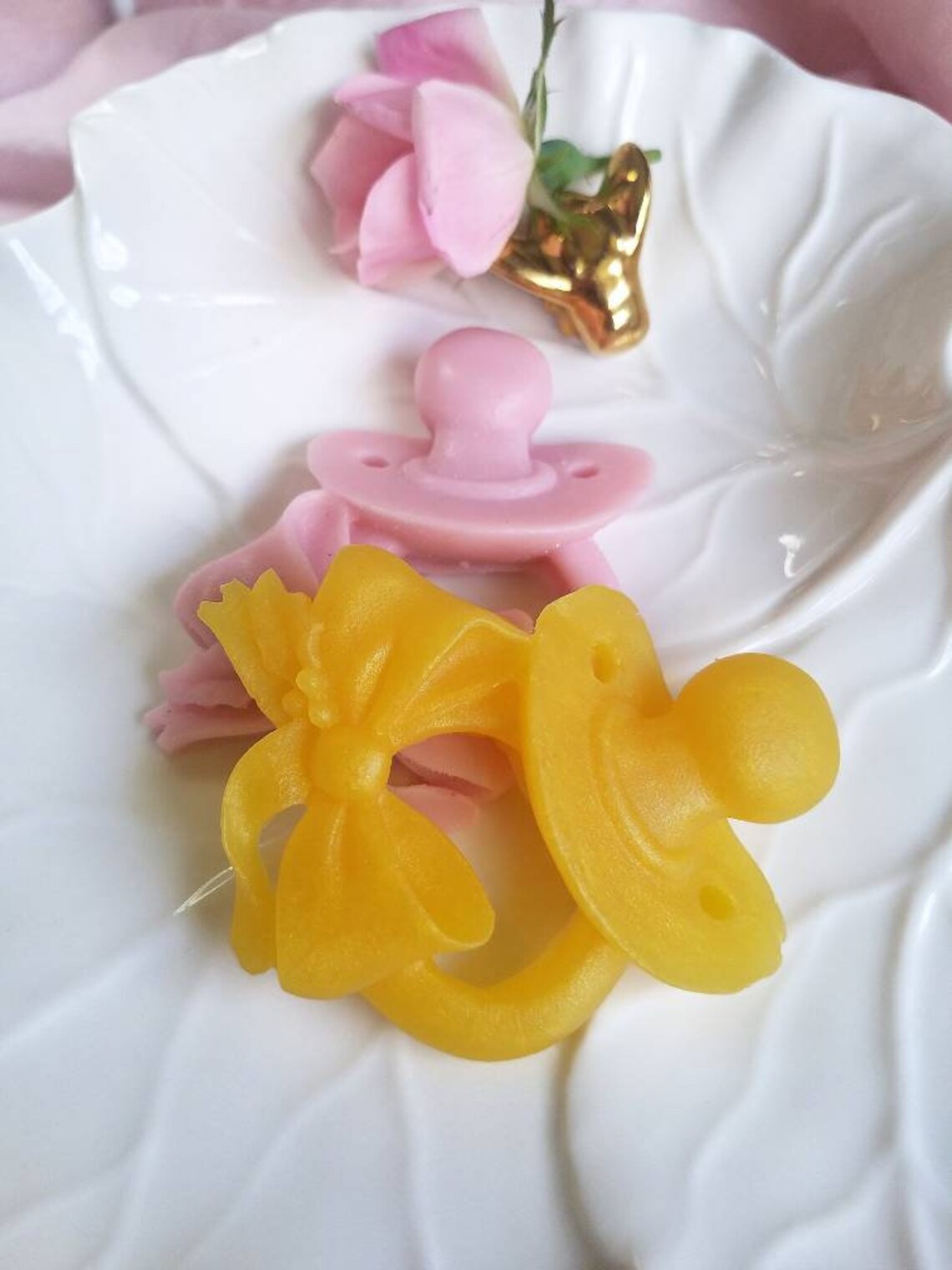 Set of 30 Pacifier soaps favors Set of 30 Baby shower favors | Etsy