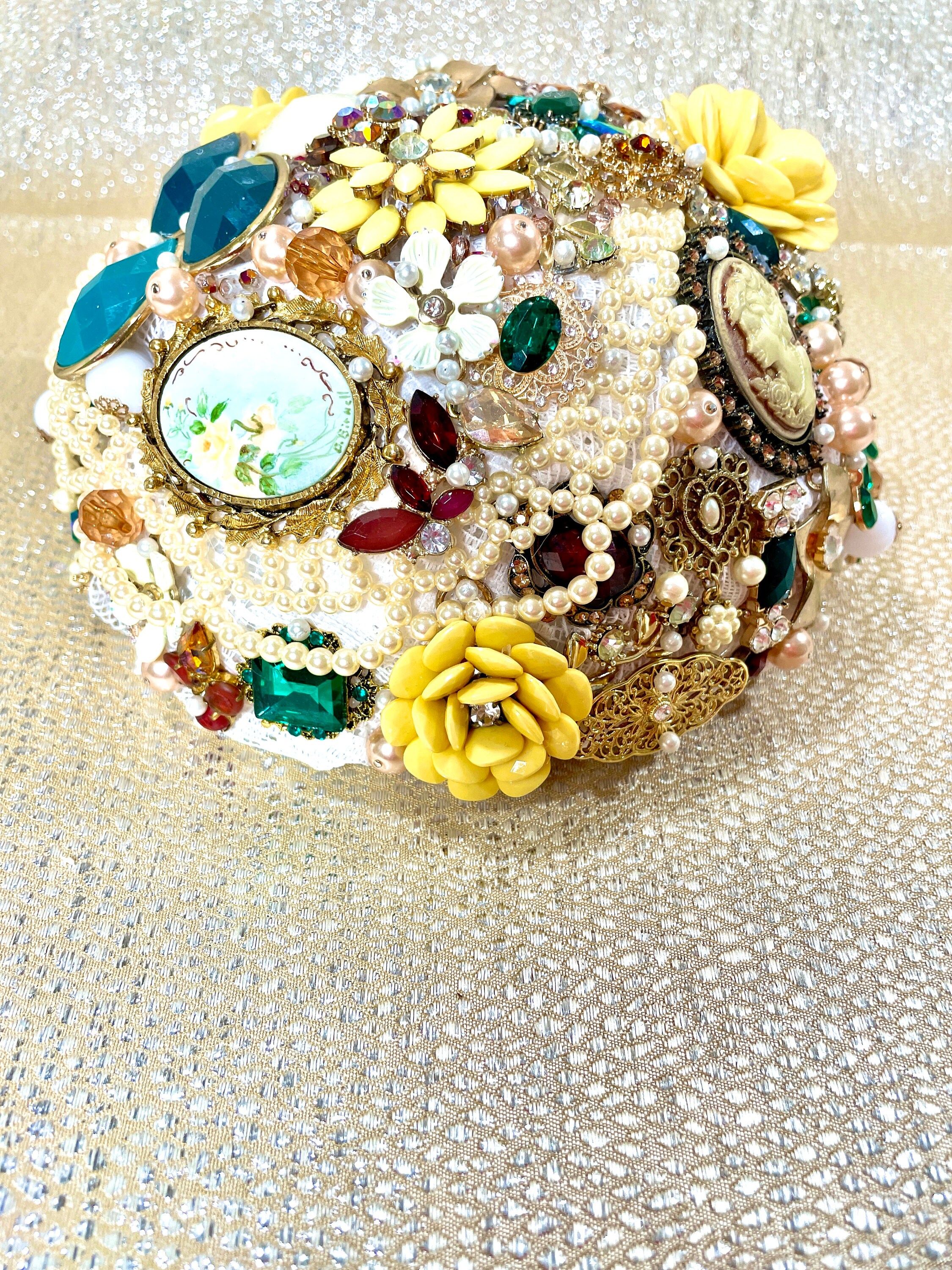 Jeweled Brooch Bouquet ‘old Fashioned’ Vintage Wedding Bridal Bouquet ...