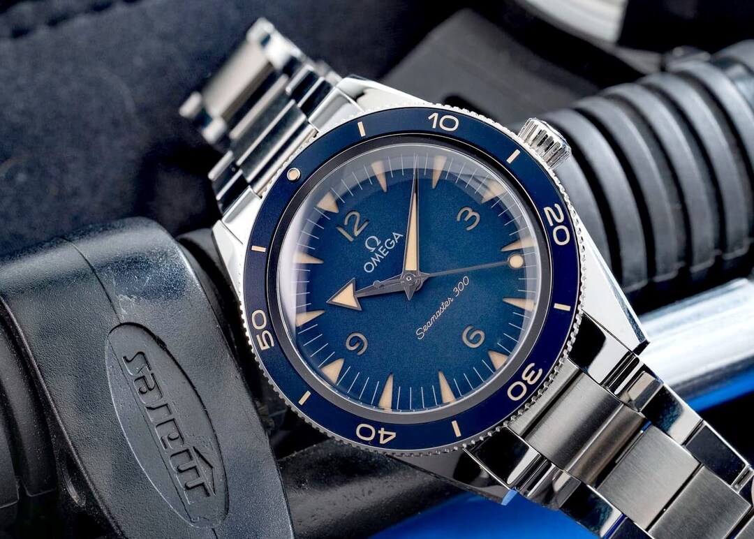 Omega Seamaster 300 Blue Co-axial Master Chronometer 234.30.41.21.03 ...