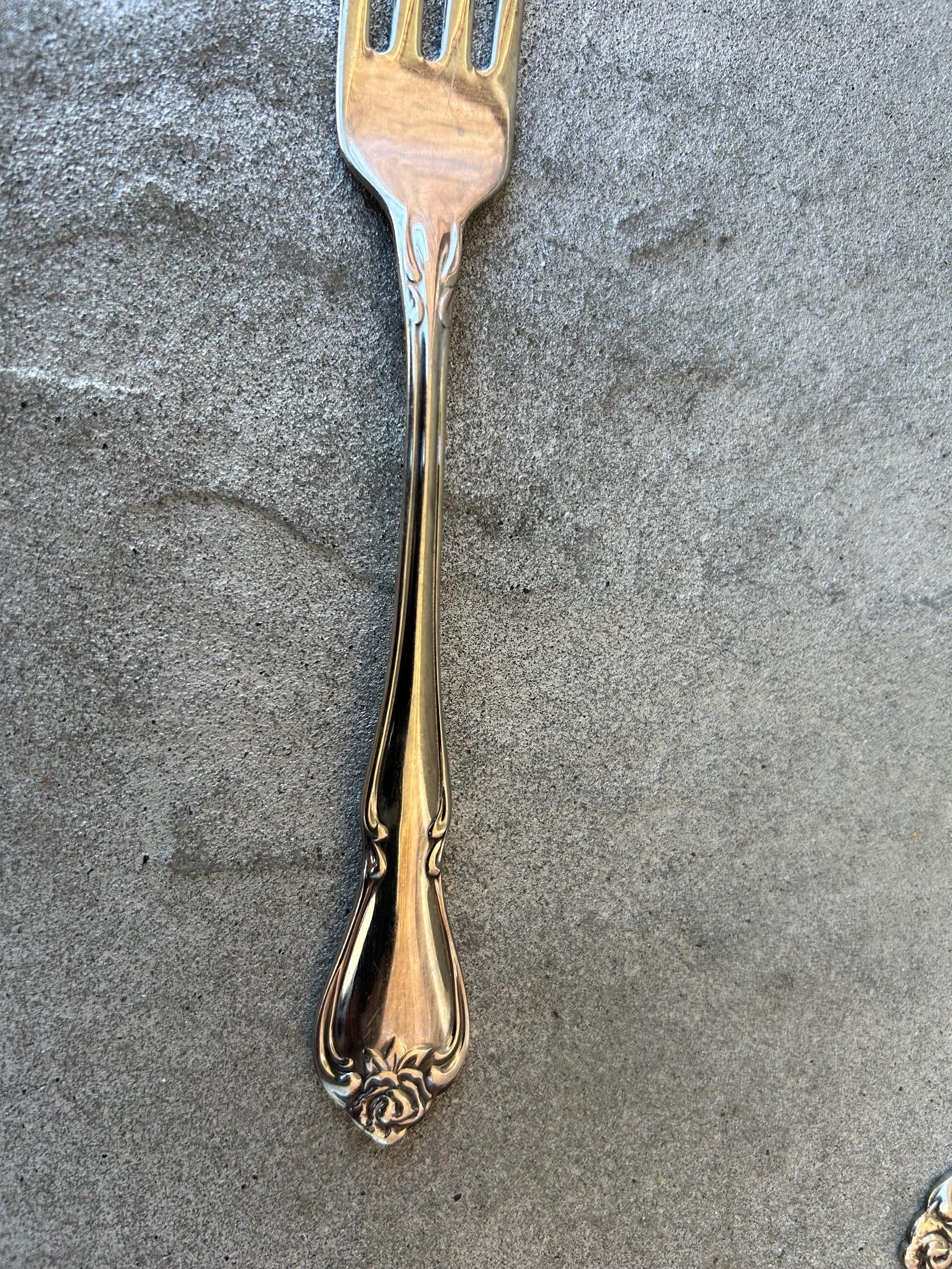 Oneida USA Arbor True Rose Stainless Flatware Forks 25 Piece - Etsy