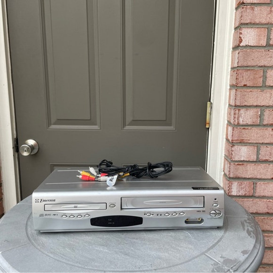 Vintage Emerson VCR DVD Player Combo EWD2203 - Etsy