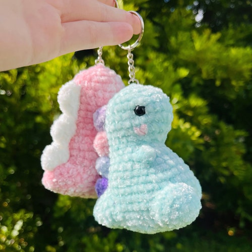 Dino Keychain 3-Pack Dinosaur Keychains - Light-Up & Sound Toy For Kids ...