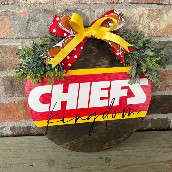 Chiefs Door Hanger Round - Etsy