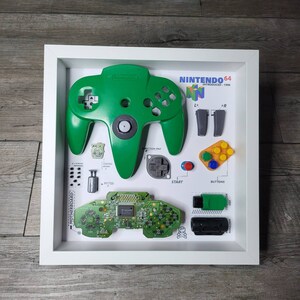N64 Shadow Box Nintendo Game Diorama Controller Disassembled Game ...