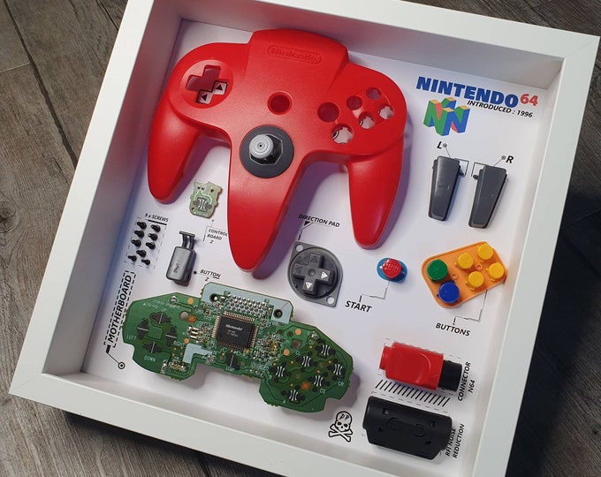 N64 Shadow Box Nintendo Game Diorama Controller Smontato Console Di ...