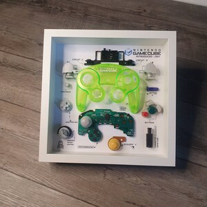 Shadowbox Diorama for Game Cube Controller Wall Decor Game Room Green ...