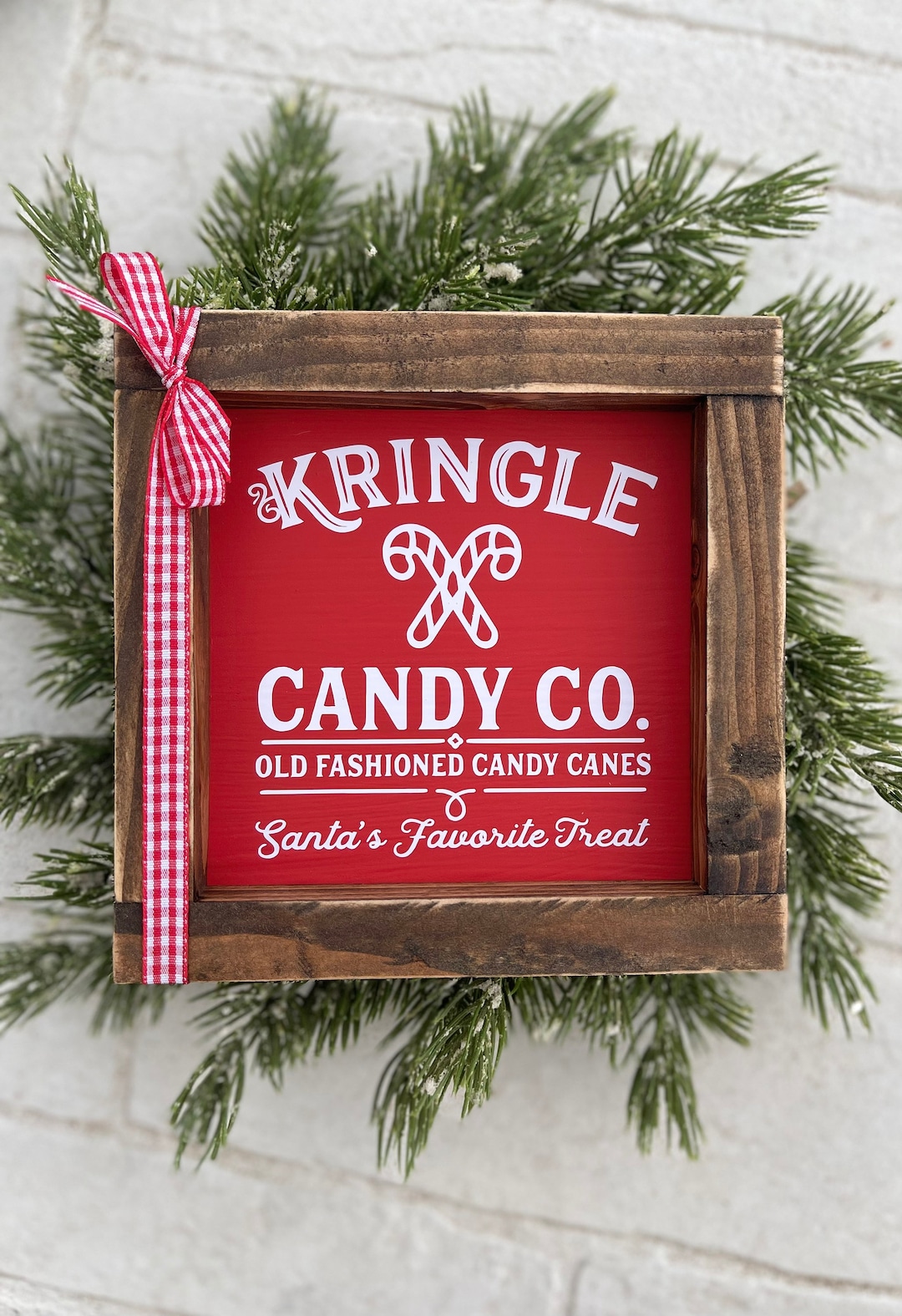 Kringle Candy Co. Farmhouse Candy Cane Sign Decor - Kitchen Red ...