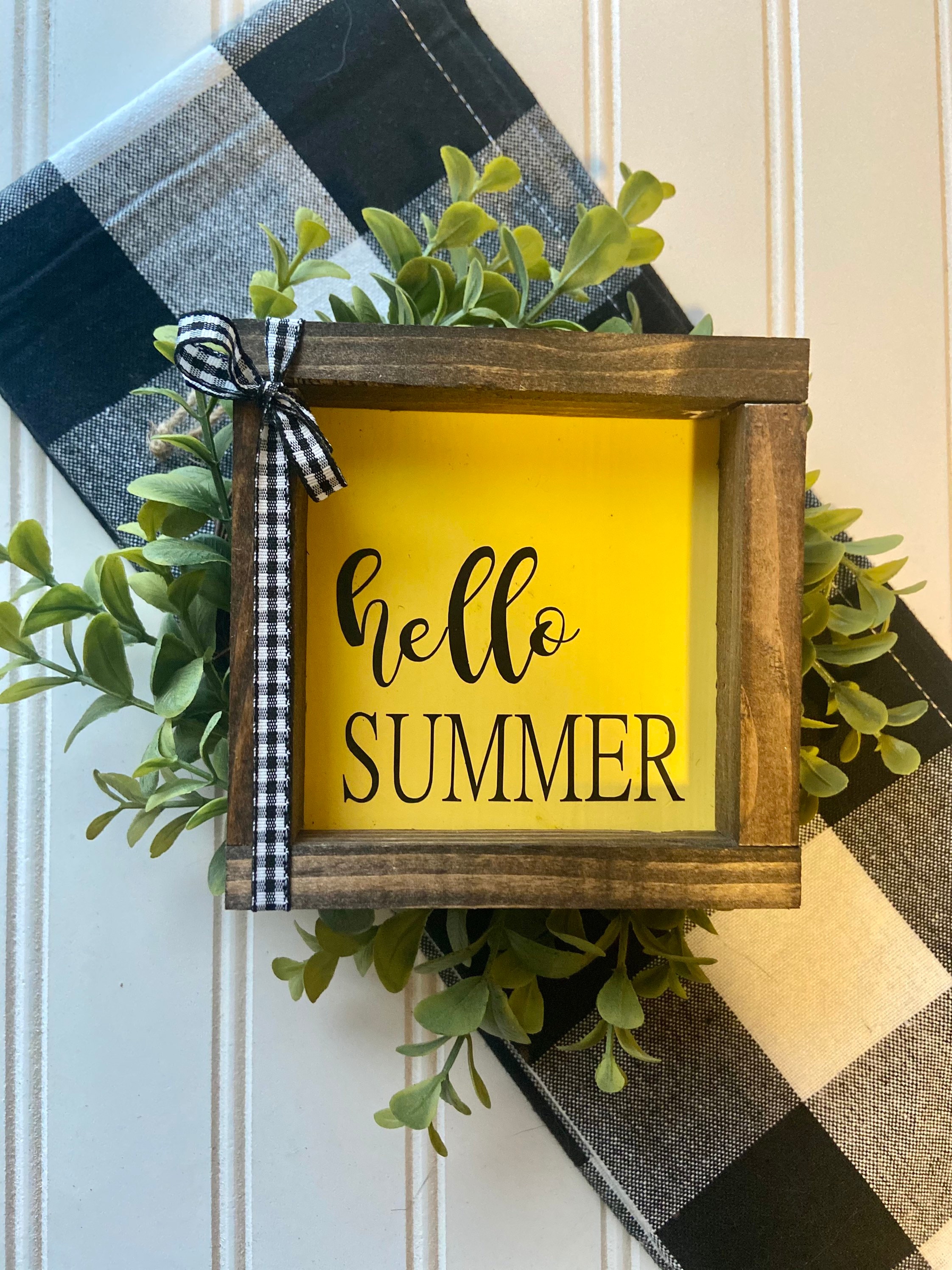 Hello Summer Farmhouse Decor Yellow Sign - Etsy