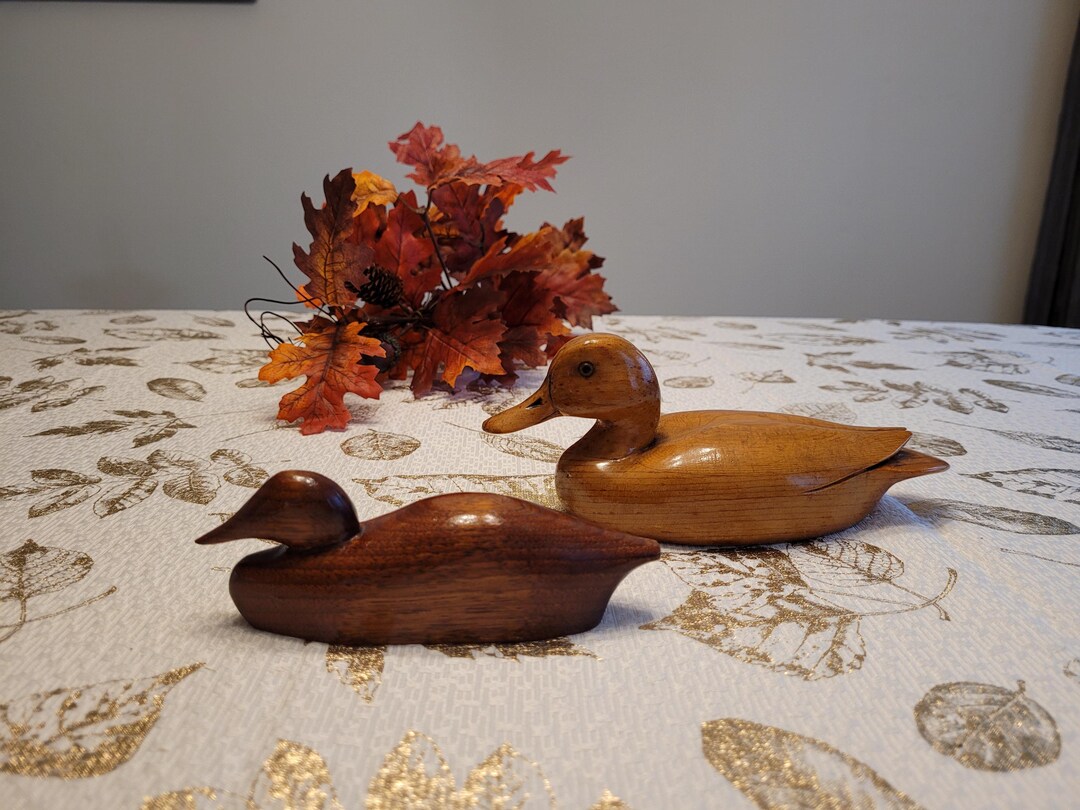 Hand-carved Wooden Duck Figures Different 'species' of Duck & Wood ...