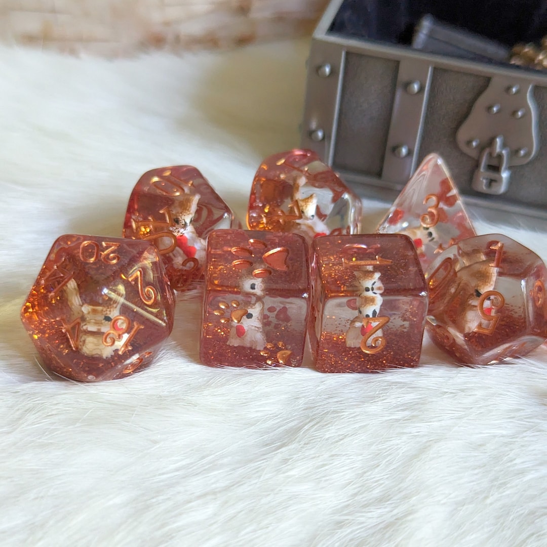 Squirrel Dnd Dice Set: Animal Inclusion Resin Polyhedral Dice - Etsy