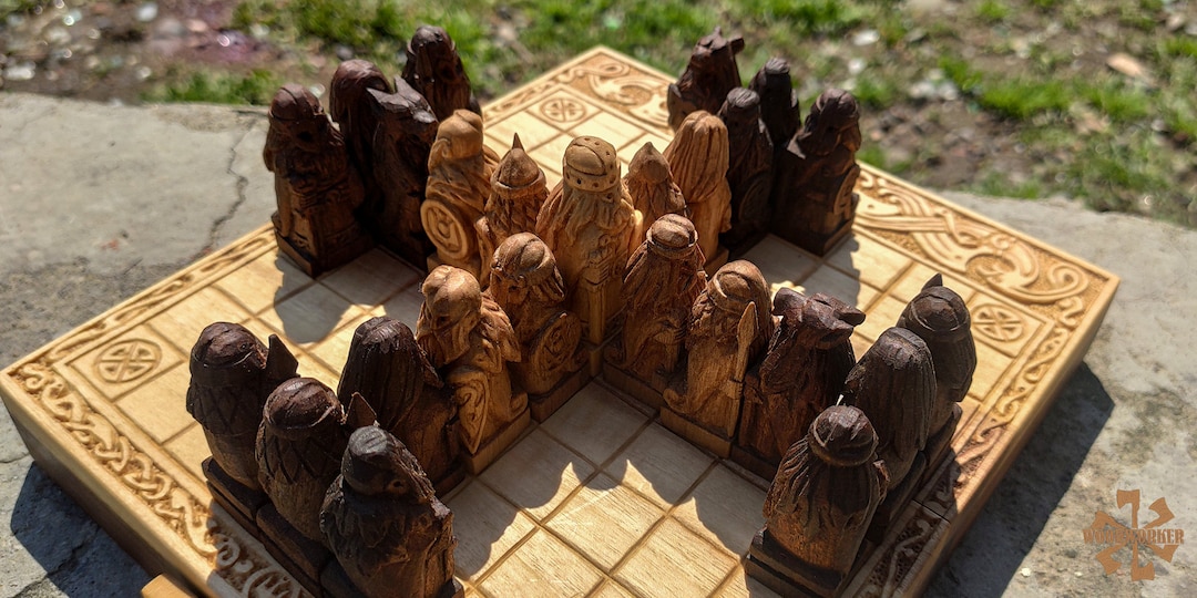 Tablut, Vikings VS Oleg of Novgorod, Tafl Game, Tablut Board Game ...