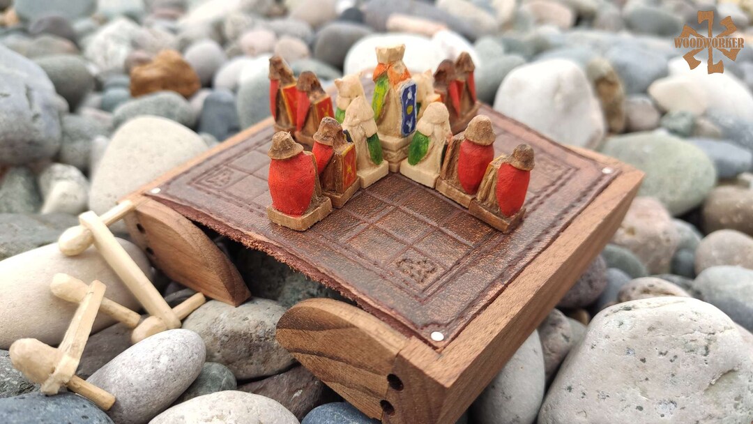 Handmade Brandubh Board Game: Old Irish Black Raven Tafl Game - Etsy