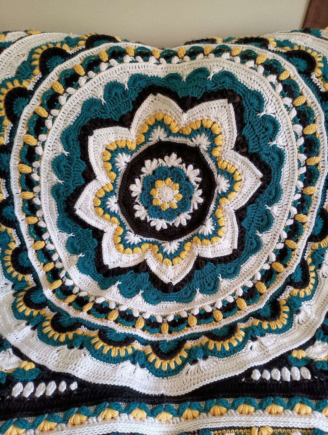 Lotus Handmade Crochet Blanket/gift/special Occasion/home/family - Etsy