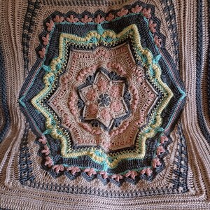 Antique Cosmic Cal Handmade Crochet Blanket/family/special Occasion ...