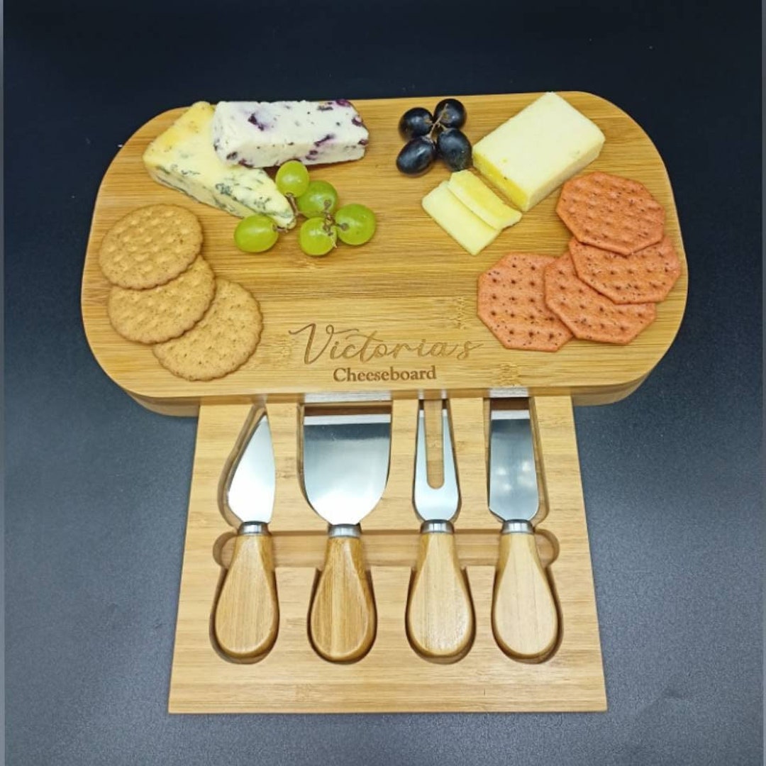 Minimalist Design Cheese Board- Personalised Gift - Eco Friendly Bamboo ...