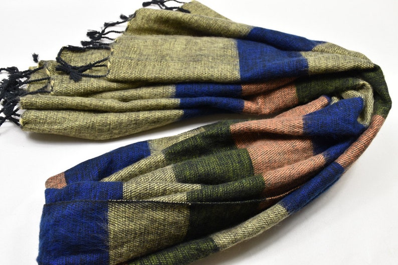 Yak Wool Shawl Code PS2 Large Scarf Beautifully Hand-loomed Travel Wrap ...