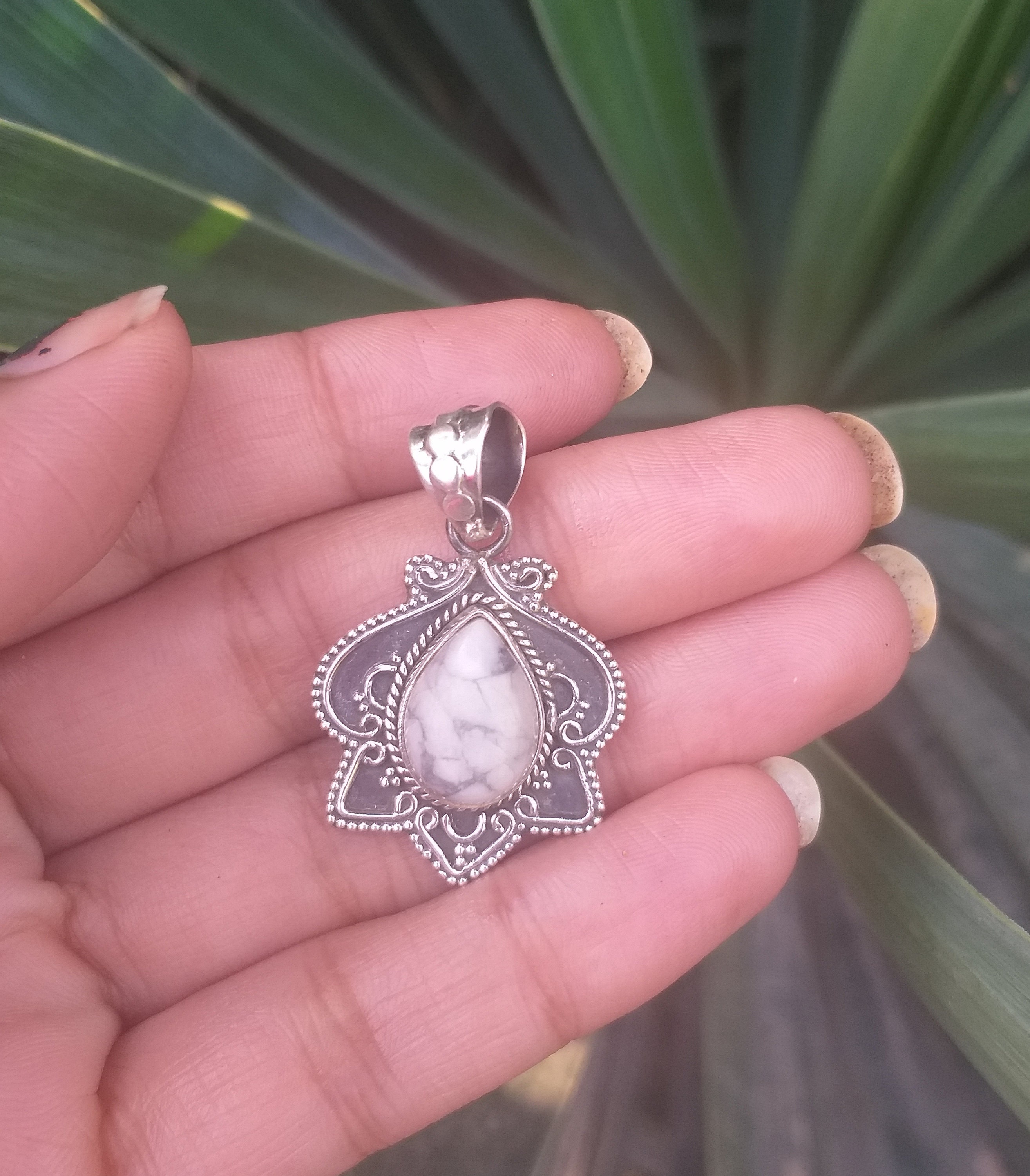 Natural Howlite pendant 925 silver pendant White buffalo | Etsy