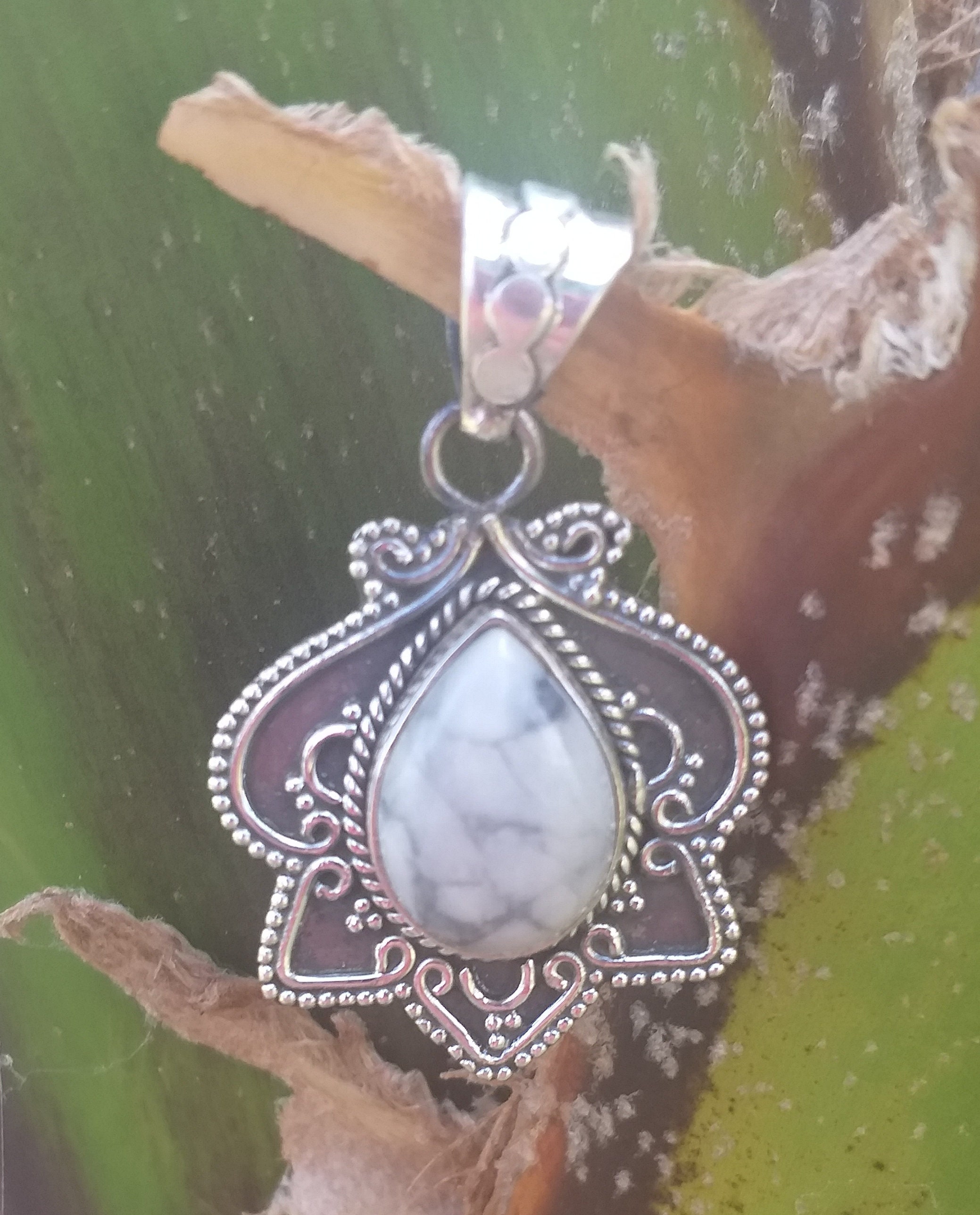 Natural Howlite Pendant 925 Silver Pendant White Buffalo - Etsy