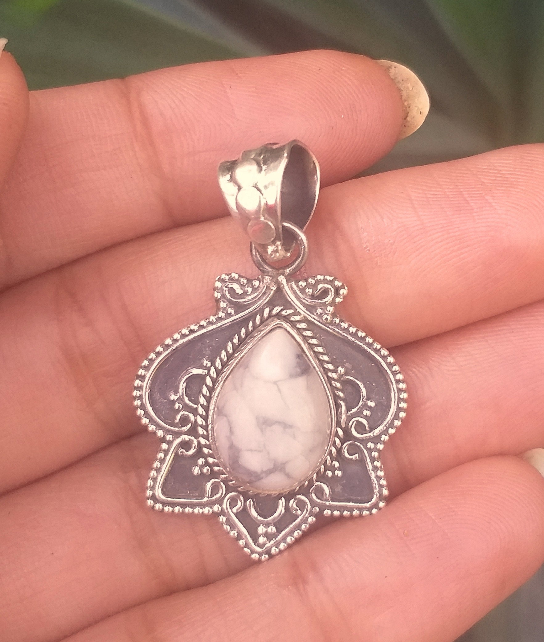 Natural Howlite Pendant 925 Silver Pendant White Buffalo - Etsy